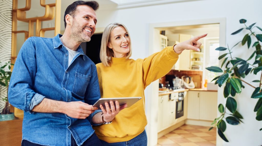 Maximizing Small Spaces: Innovative Design Ideas for Compact Homes